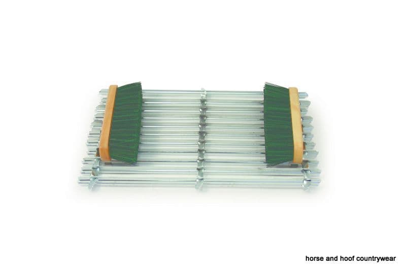 Bentley Brushes Boot Scraper Mat C/W Brushes - horse and hoof