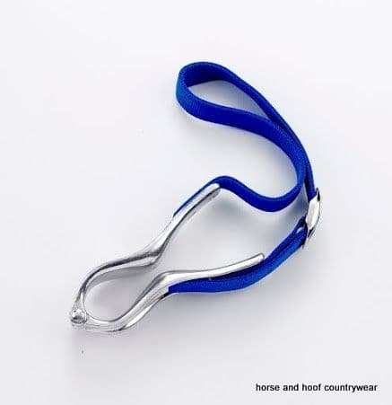 Lincoln Cribbing Strap - horse and hoof